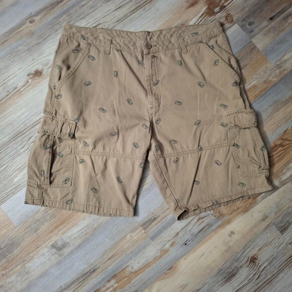 Wrangler | Shorts | Wrangler Beer Can Khaki Cargo Shorts Mens Size 38 ...